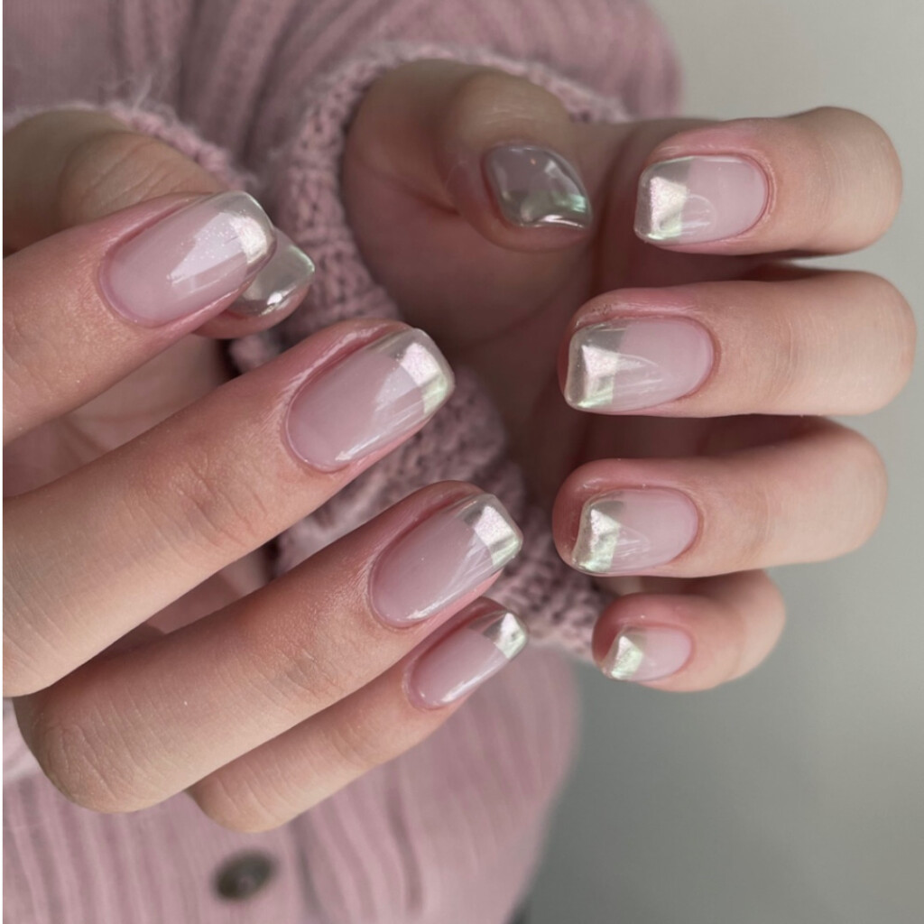 技ありミラーネイルが可愛い！おすすめのミラーネイルデザイン9選 – ネイリーマガジン